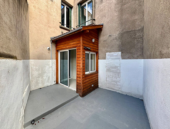 Appartement à louer - Clermont-Ferrand, Vallières, Sallins, Poncillon - 3 pièces - 2 chambres