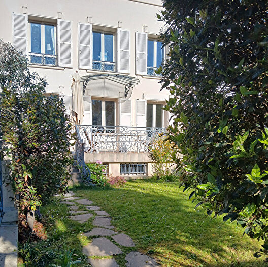 Bois-Colombes, Henri Litolff, Leconte : Maison 8 pièces à vendre