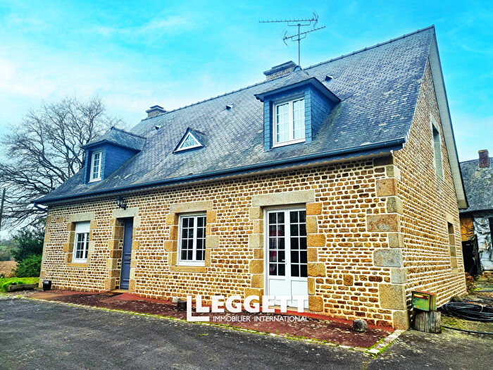 Maison à vendre - Isigny-le-Buat - 5 pièces - 4 chambres