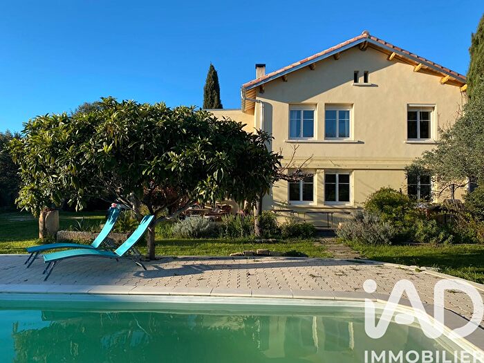 Maison à vendre - Remoulins - 5 pièces - 4 chambres