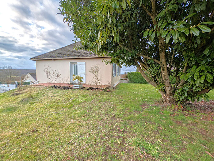 Maison à vendre - Toucy - 4 pièces - 3 chambres