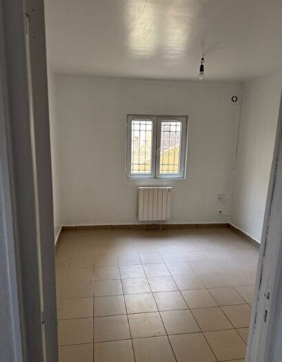 Appartement à louer - Vitry-sur-Seine, Plateau - 2 pièces - 1 chambre