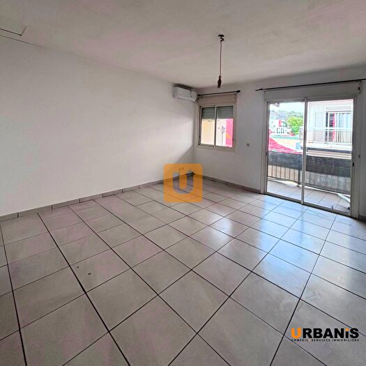 Saint-Paul, Centre-ville, Etang : Appartement 2 pièces à louer