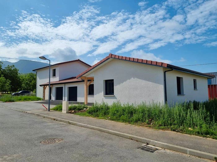 Maison 4 pièces à Saint-Romans, à louer