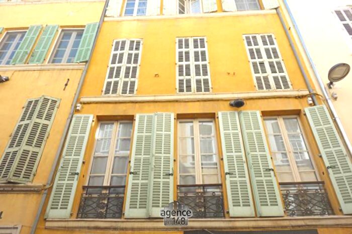 Appartement à vendre - Marseille er , Belsunce - 2 pièces - 1 chambre