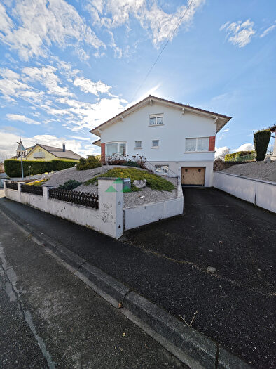 Maison à vendre - Buschwiller - 7 pièces - 5 chambres