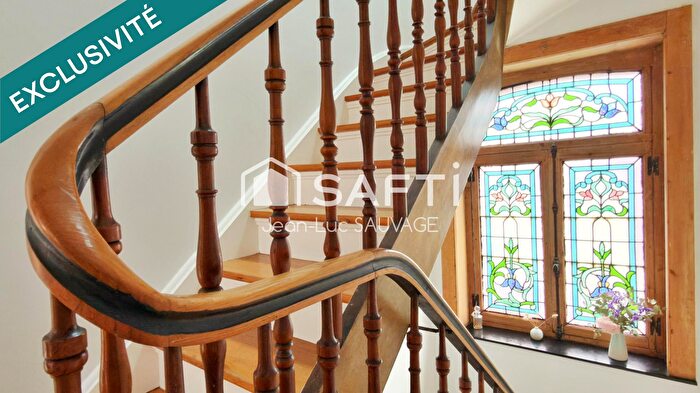 Hellemmes-Lille, Hellemmes, Barrière : Maison 5 pièces à vendre
