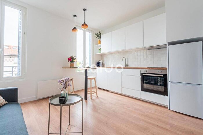 Epinettes, Issy-les-Moulineaux - Appartement 1 pièce à louer