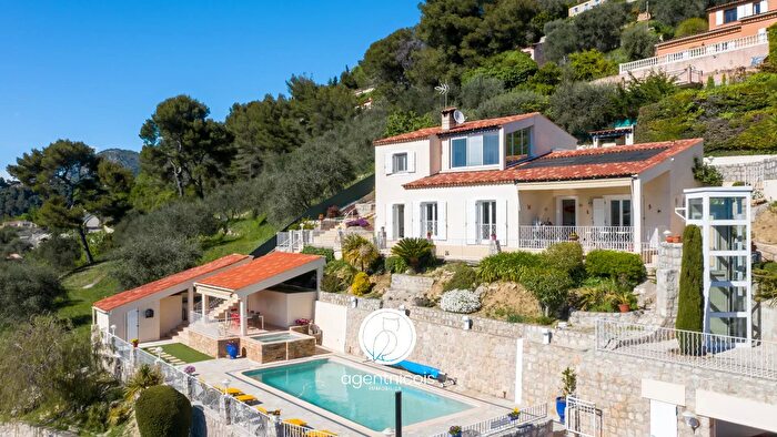 Maison à vendre - Aspremont - 4 pièces - 3 chambres