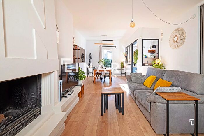 Maison à vendre - Marseille e , La Pomme - 4 pièces - 3 chambres