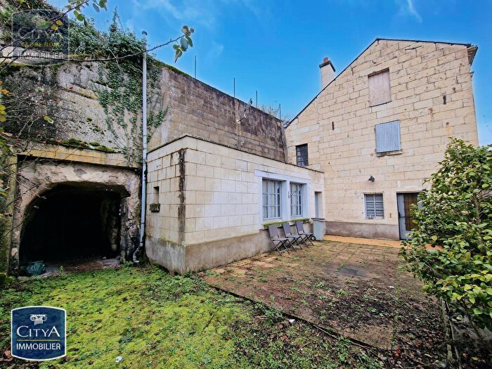 Maison à vendre - Souzay-Champigny - 4 pièces - 2 chambres