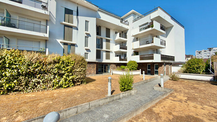 Appartement 2 pièces à vendre - Juvisy-sur-Orge, Centre-ville, Entrevoies, Seine