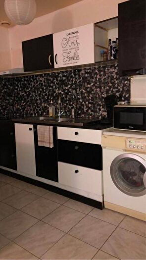 Appartement à louer - Saint-Ambroix - 2 pièces - 1 chambre