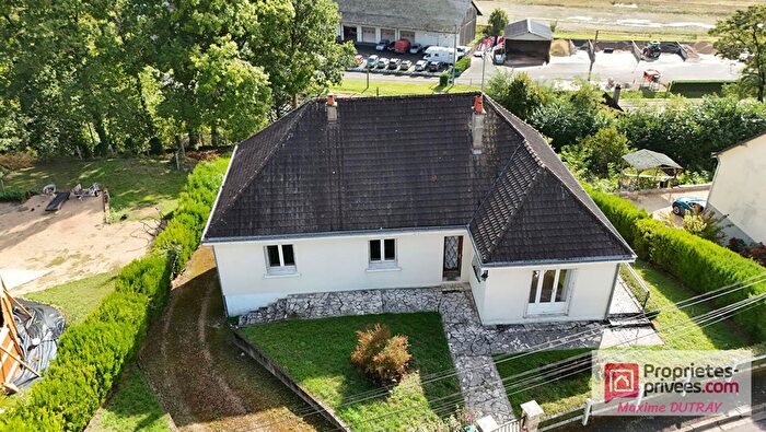 Maison 4 pièces à Château-Renault, à vendre