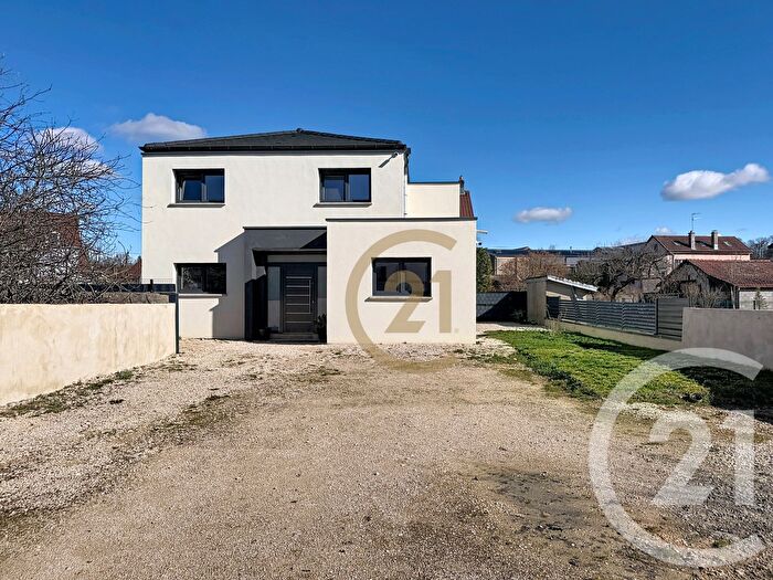 Maison à vendre - Valentigney - 5 pièces - 4 chambres