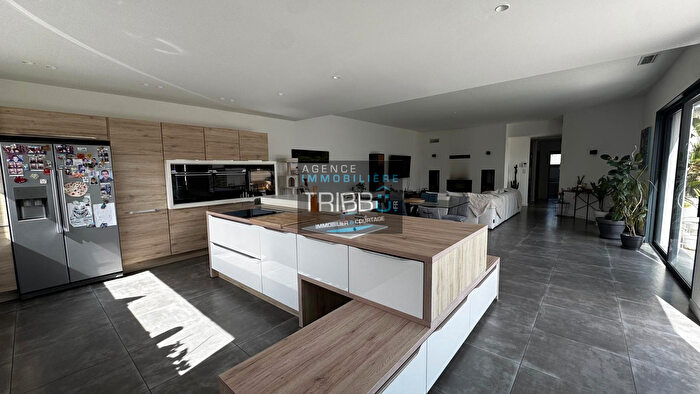 Maison à vendre - Pollestres - 4 pièces - 3 chambres