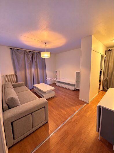 Clichy-sous-Bois, L'Etang : Appartement 4 pièces à vendre