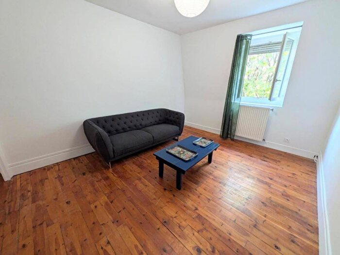Appartement 4 pièces à Berriat-Ampere, Grenoble, à louer