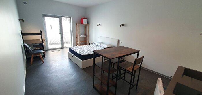 Appartement 1 pièce à Rignac, à louer