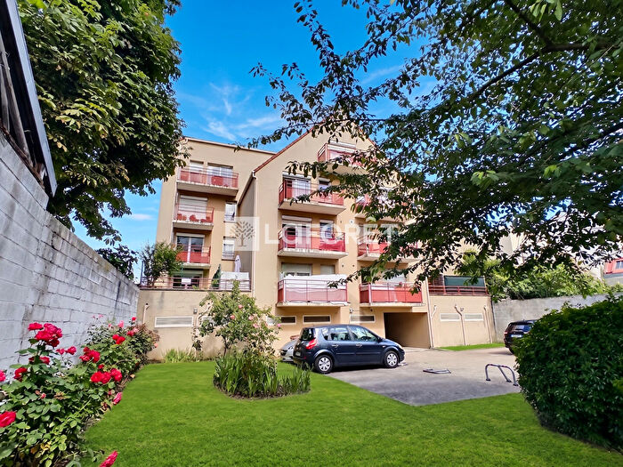 Vitry-sur-Seine, Gare, Jean-Jaurès : Appartement 3 pièces à vendre