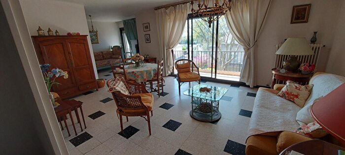 Appartement 4 pièces à Nîmes, Saint-Césaire, à vendre