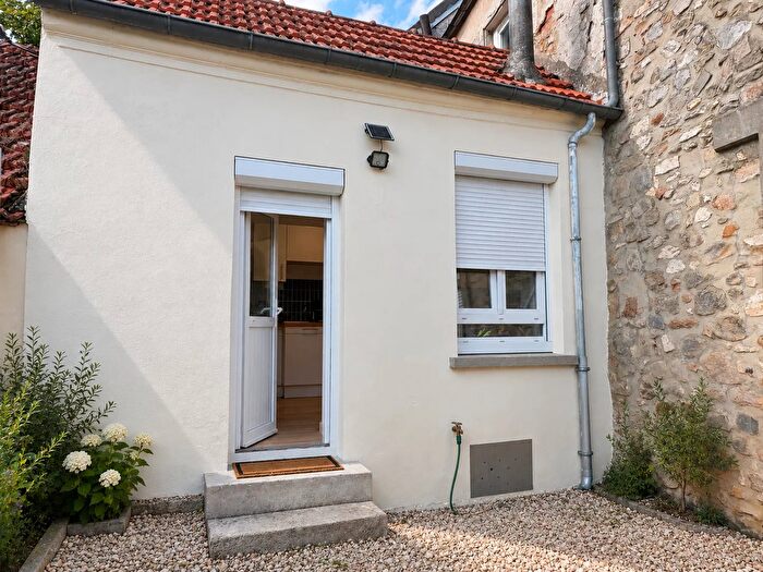 Maison 3 pièces à Acy-en-Multien, à louer