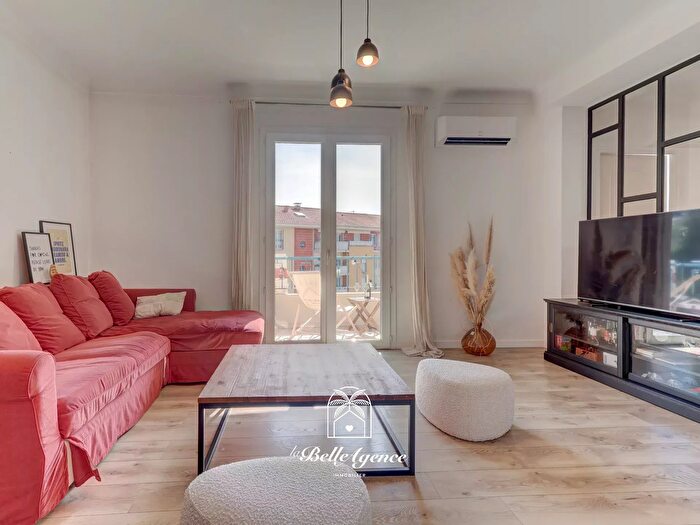 Appartement 3 pièces à Nice, Saint-Roch, à vendre