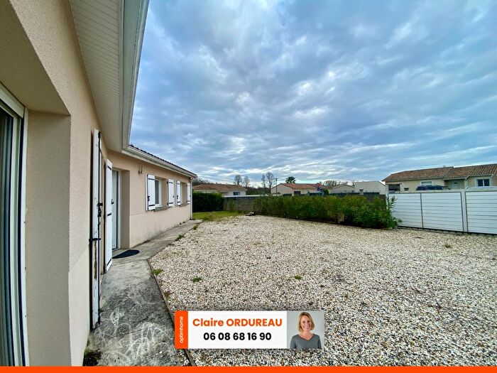 Maison à vendre - Teuillac - 5 pièces - 4 chambres