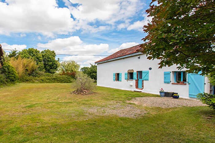 Maison 7 pièces à Aire-sur-lAdour, à vendre