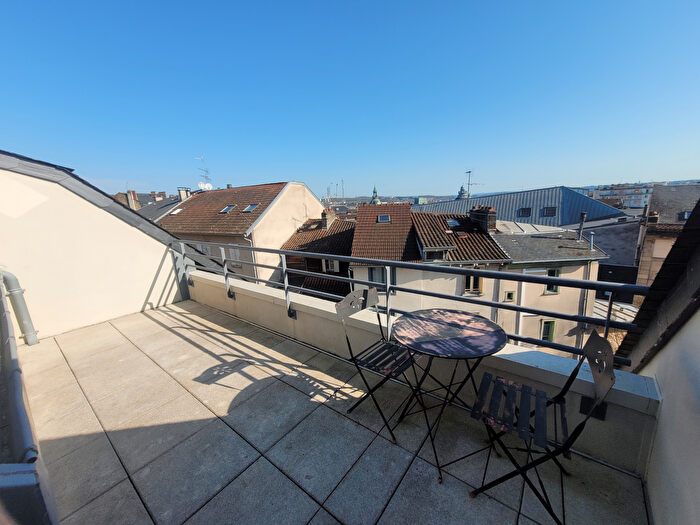 Appartement à vendre - Limoges, Centre-ville, Hôtel de Ville, Emailleurs - 2 pièces - 1 chambre