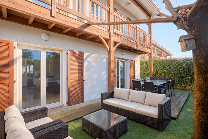 Maison à vendre - Gujan-Mestras, Centre-ville - 5 pièces - 4 chambres