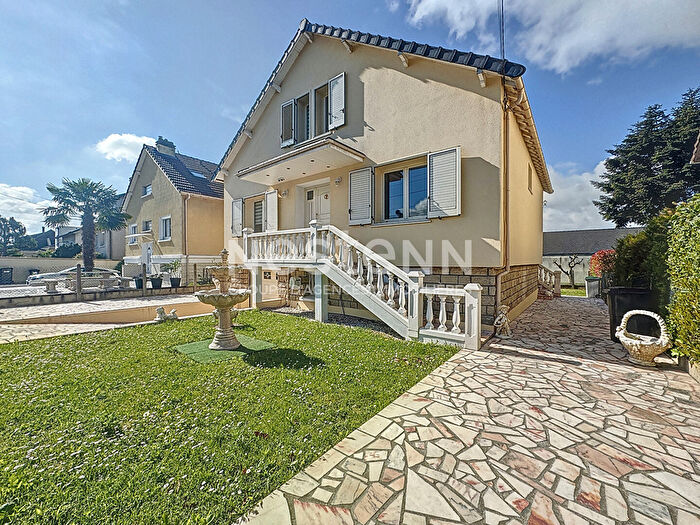 Maison à vendre - Morangis - 7 pièces - 5 chambres