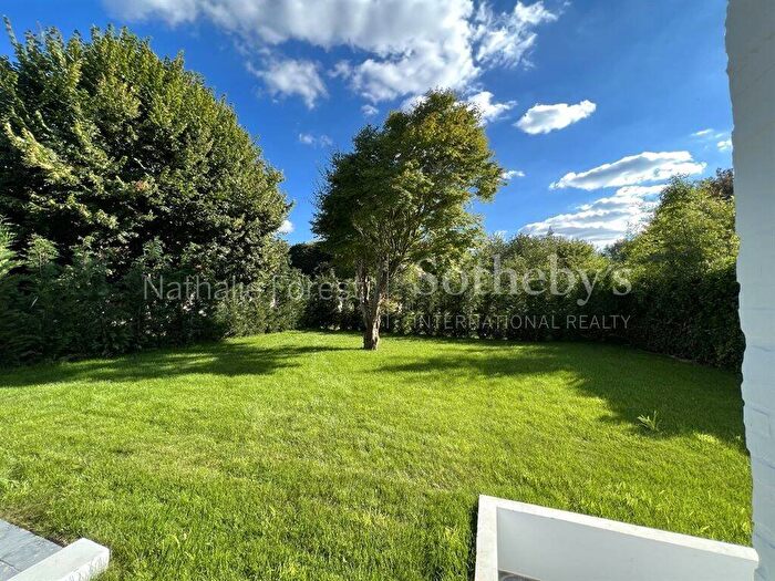 Maison à louer - Villeneuve-dAscq - 7 pièces - 4 chambres