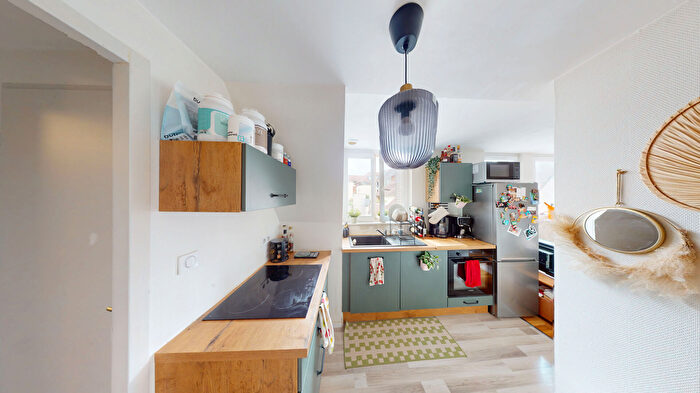 Besançon, Boucle, Chapelle des Buis : Appartement 3 pièces à vendre
