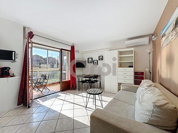 Appartement à vendre - Fréjus, Fréjus Plage - 2 pièces - 1 chambre