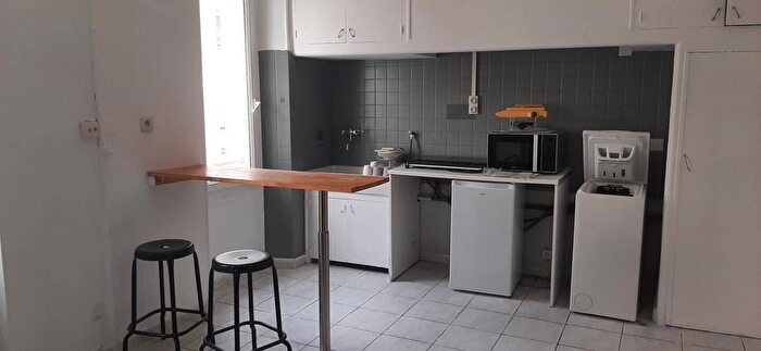 Appartement à louer - Les Chutes Lavies, Marseille ème arrondissement - 2 pièces - 1 chambre