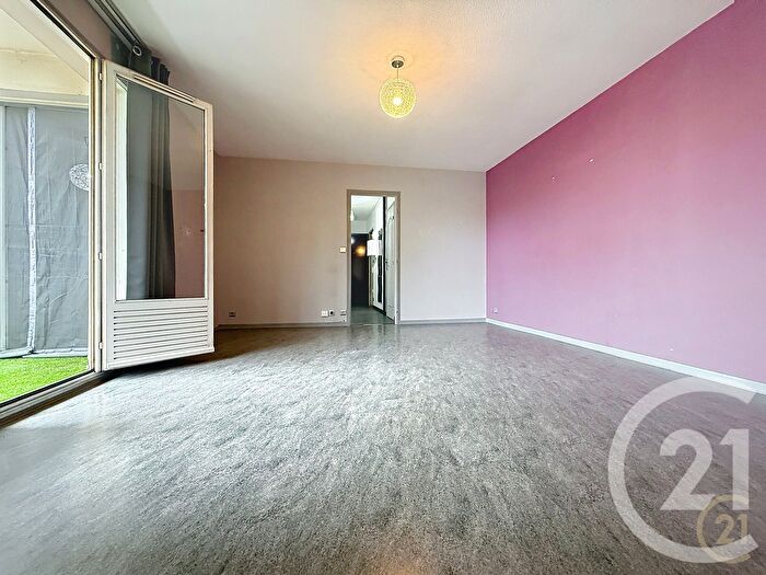 Appartement à vendre - Bondy, Le Saule Blanc - 3 pièces - 2 chambres