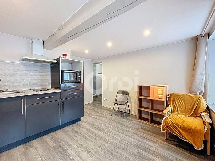 Appartement à louer - Nord Est-Sud Ouest, Clermont - 2 pièces - 1 chambre