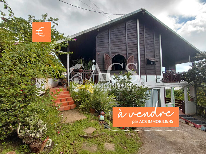 Maison à vendre - Le Robert - 5 pièces - 3 chambres