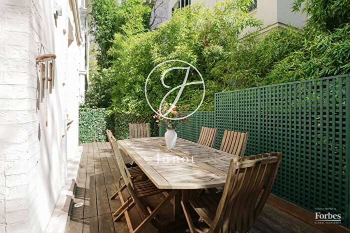 Appartement 7 pièces à Paris 6ème, Notre Dame des Champs, à vendre