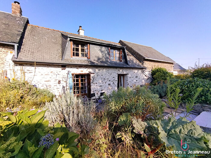 Maison à vendre - Javron-les-Chapelles - 5 pièces - 3 chambres