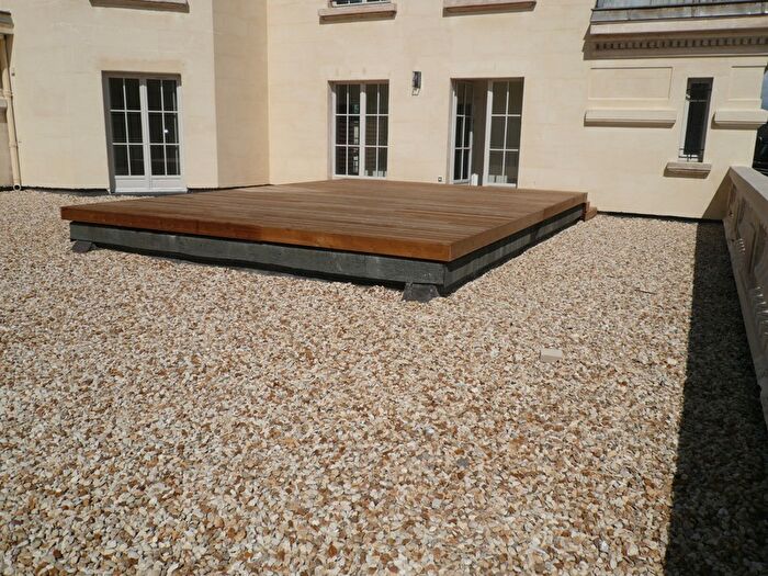 Appartement à louer - Cognac, Centre-ville, Gare - 3 pièces - 2 chambres