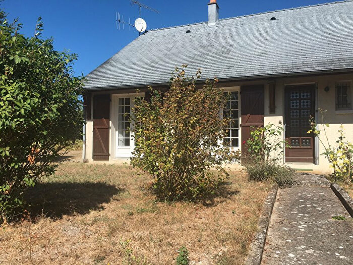 Maison à louer - Dénezé-sous-Doué - 4 pièces - 3 chambres