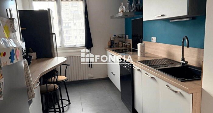 Saint-Étienne : Appartement 4 pièces à louer