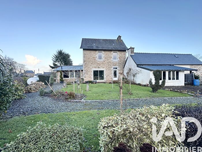 Maison à vendre - Plouaret - 8 pièces - 4 chambres