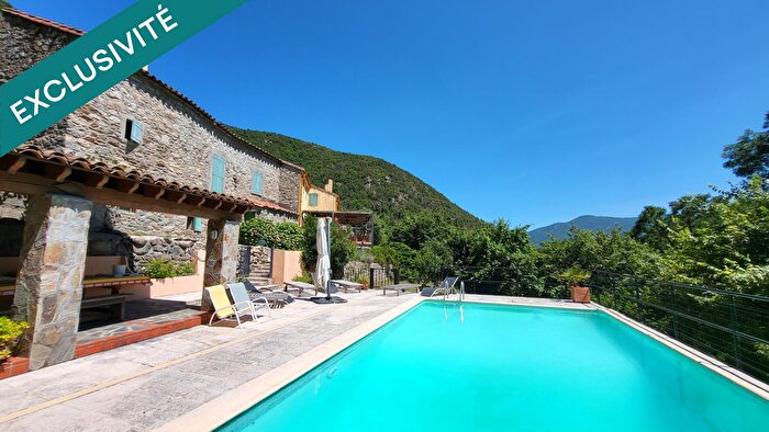 Maison à vendre - Arles-sur-Tech - 11 pièces - 6 chambres