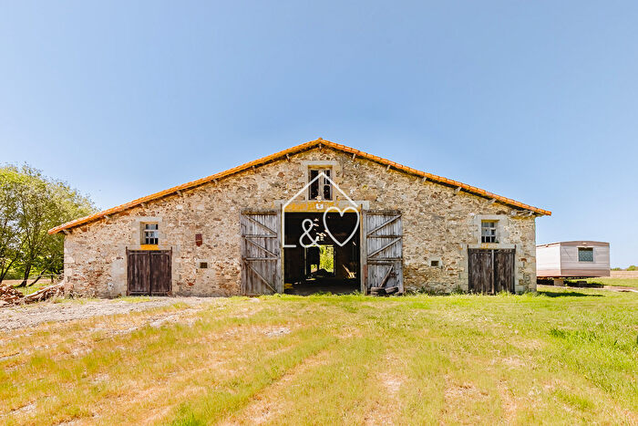 Dompierre-sur-Yon - Maison 1 pièce à vendre