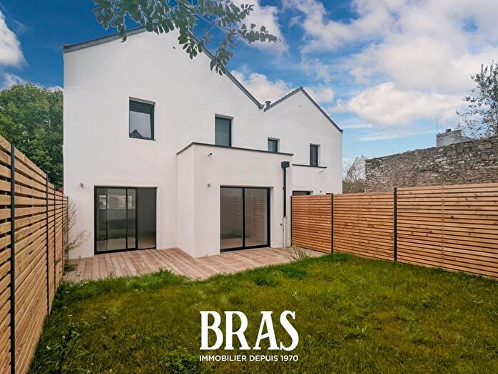 Maison à vendre - Vannes, Gare - 5 pièces - 3 chambres