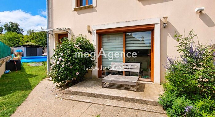 Hargeville : Maison 5 pièces à vendre