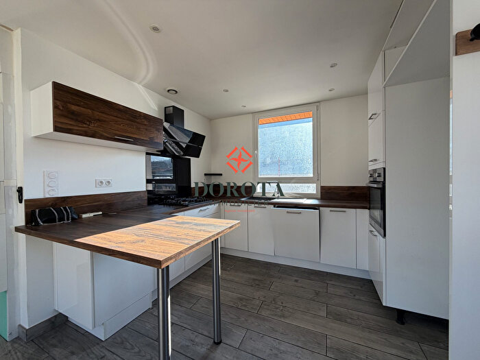 Appartement à vendre - Morêtel-de-Mailles - 3 pièces - 2 chambres